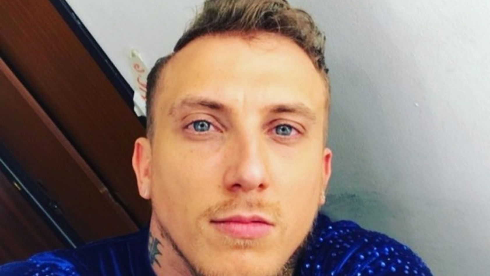 El radical cambio de look del Polaco: se rapó… ¡y se tiño el pelo de ...